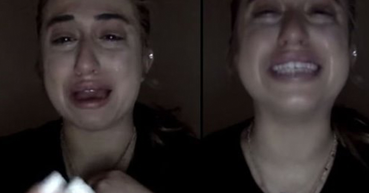 Instagram Influencer Cries About Having To Work 9-5 After Her Account's ...