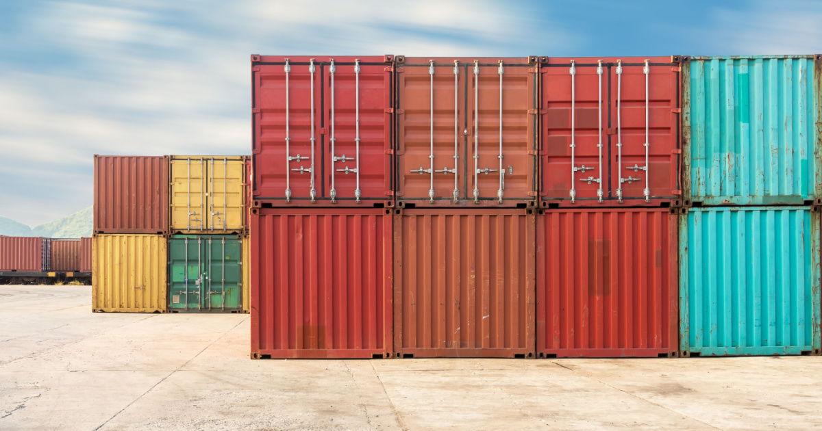 Couple makes beautiful shipping container home