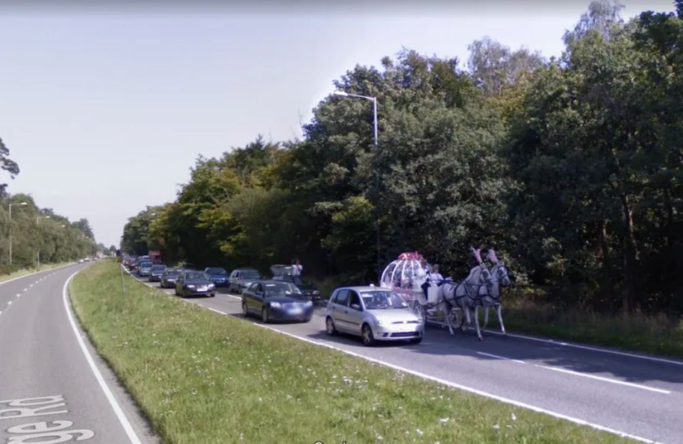 40+ Funny Moments Captured By Google Street View